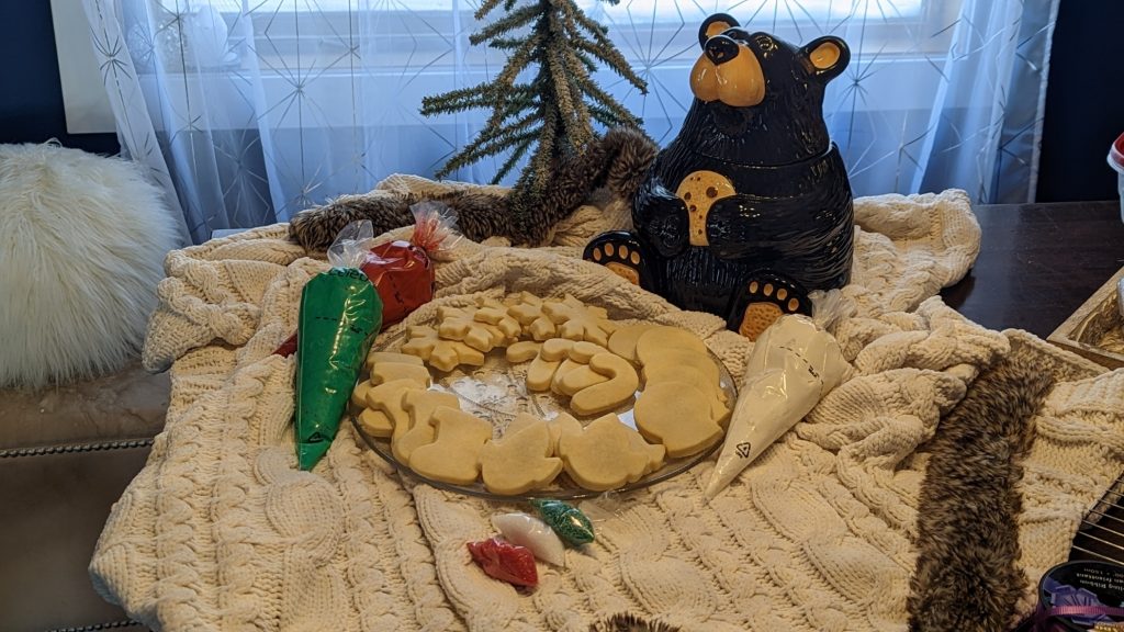 Christmas Sugar Cookie Kits – Bearly Frosted Cupcakery